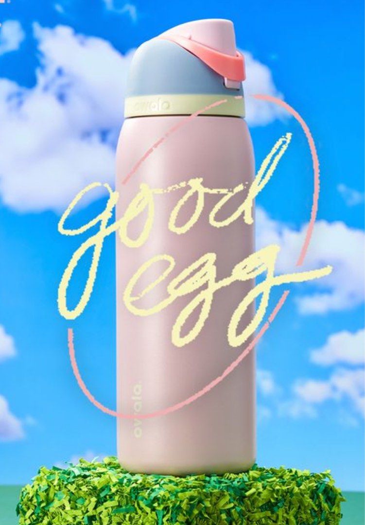 Owala Good Egg freesip bottle, Furniture & Home Living, Kitchenware ...
