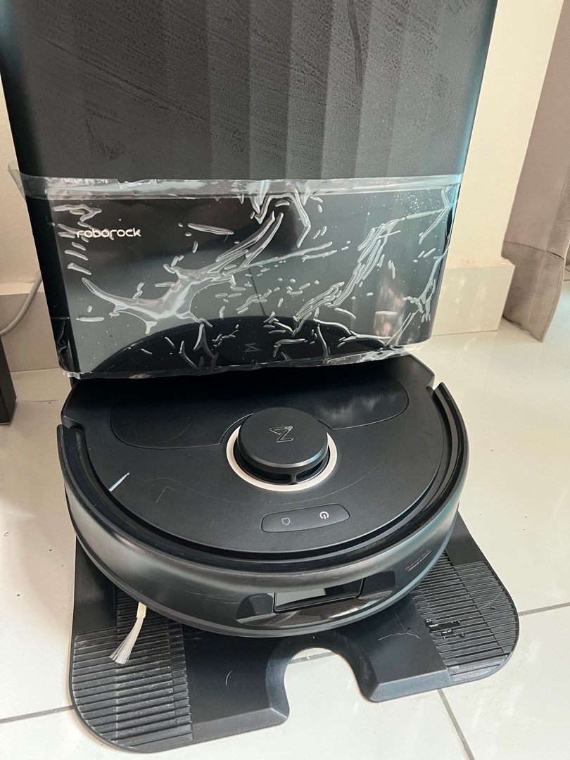 Roborock Q Revo Pro Robot Vaccuum, TV & Home Appliances, Vacuum Cleaner ...