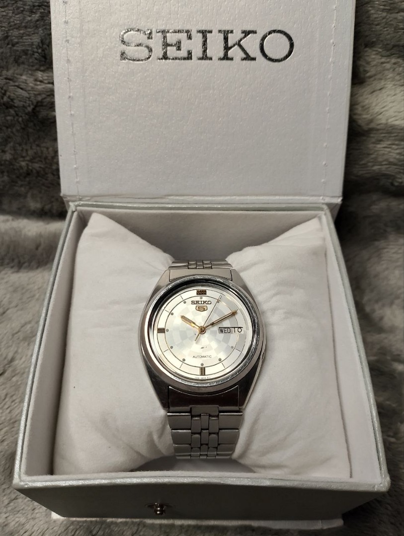 SEIKO 5 CHESS DIAL (RARE), Luxury, Watches on Carousell