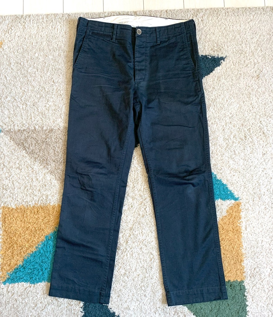 Visvim 2012 spot collection slim chinos, FIL exclusive 2 Japan, 男裝, 褲＆半截裙, 長褲 - Carousell