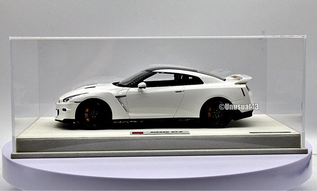 1/18 Make up Model Nissan R35 GTR T-Spec 2024 Brilliant White Pearl ...