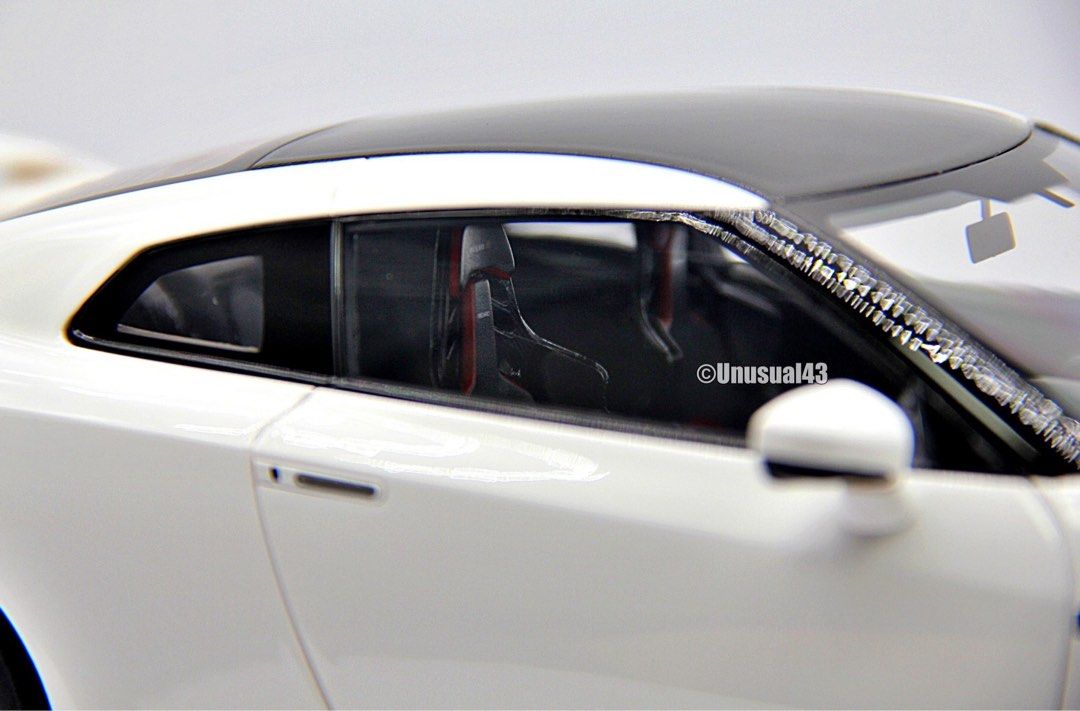 1/18 Make up Model Nissan R35 GTR T-Spec 2024 Brilliant White Pearl ...