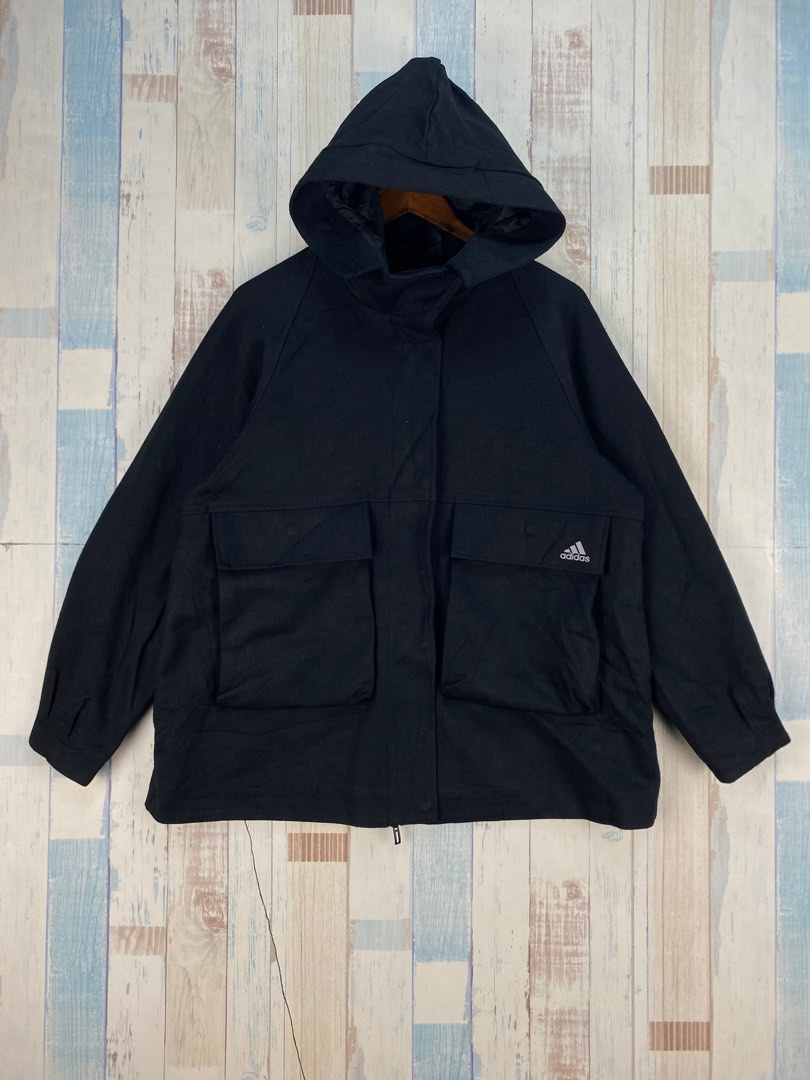 Adidas utility jacket, Men's Fashion, Activewear on Carousell