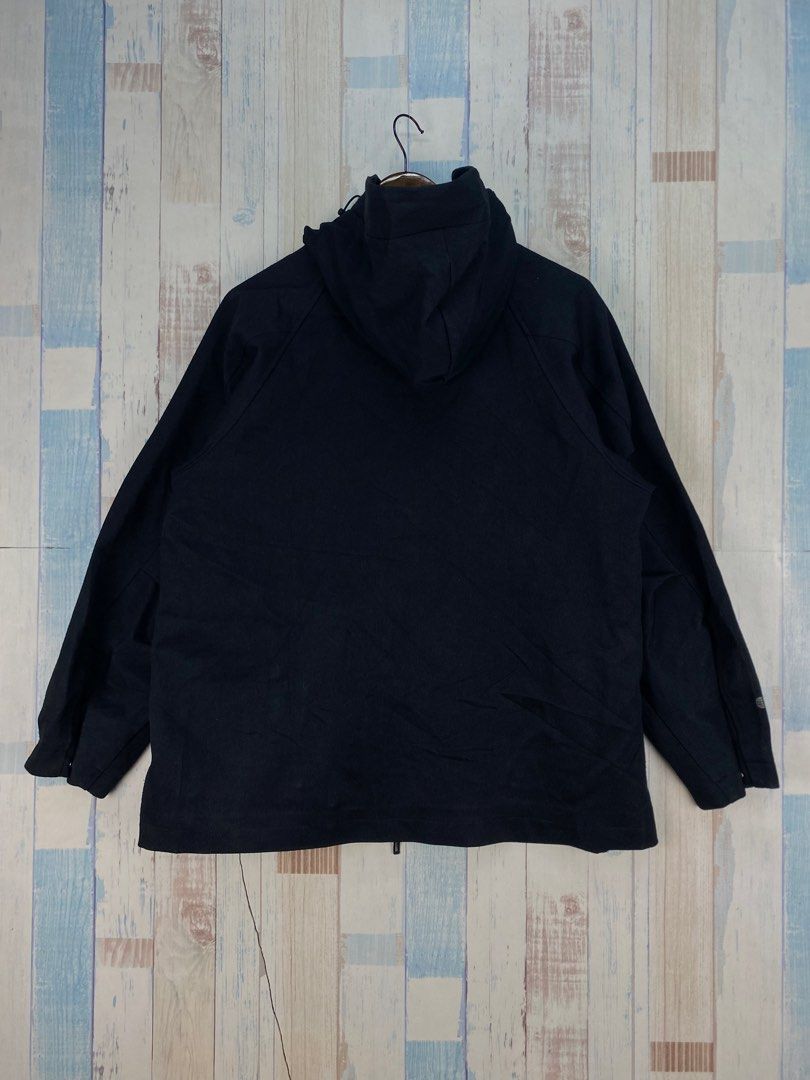 Adidas utility jacket, Men's Fashion, Activewear on Carousell