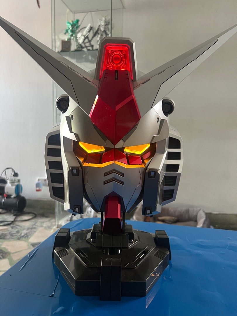 Bandai China: GUNDAM HEAD Collection RX-78-2 GUNDAM ROLLOUT COLOR ...
