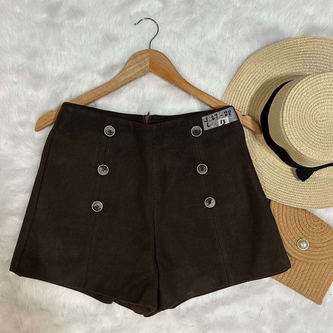 Premium choco Brown short 30-31, Women's Fashion, Bottoms, Shorts on ...