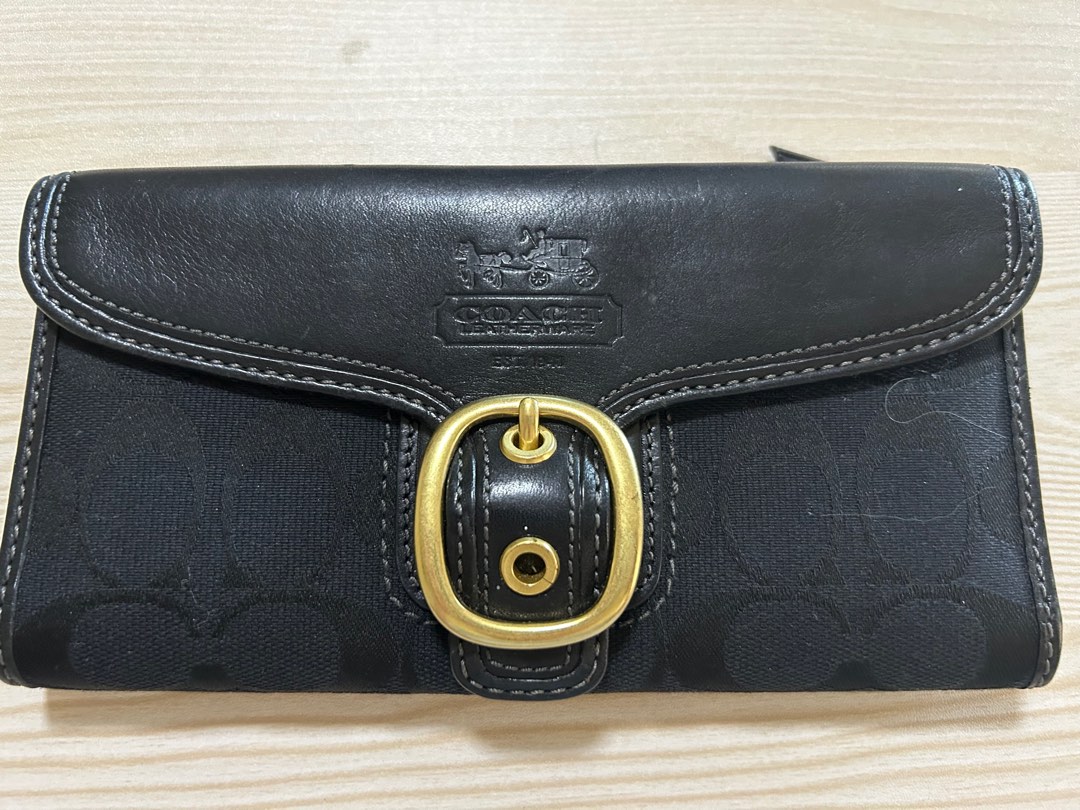 Coach Walley, Luxury, Bags & Wallets on Carousell