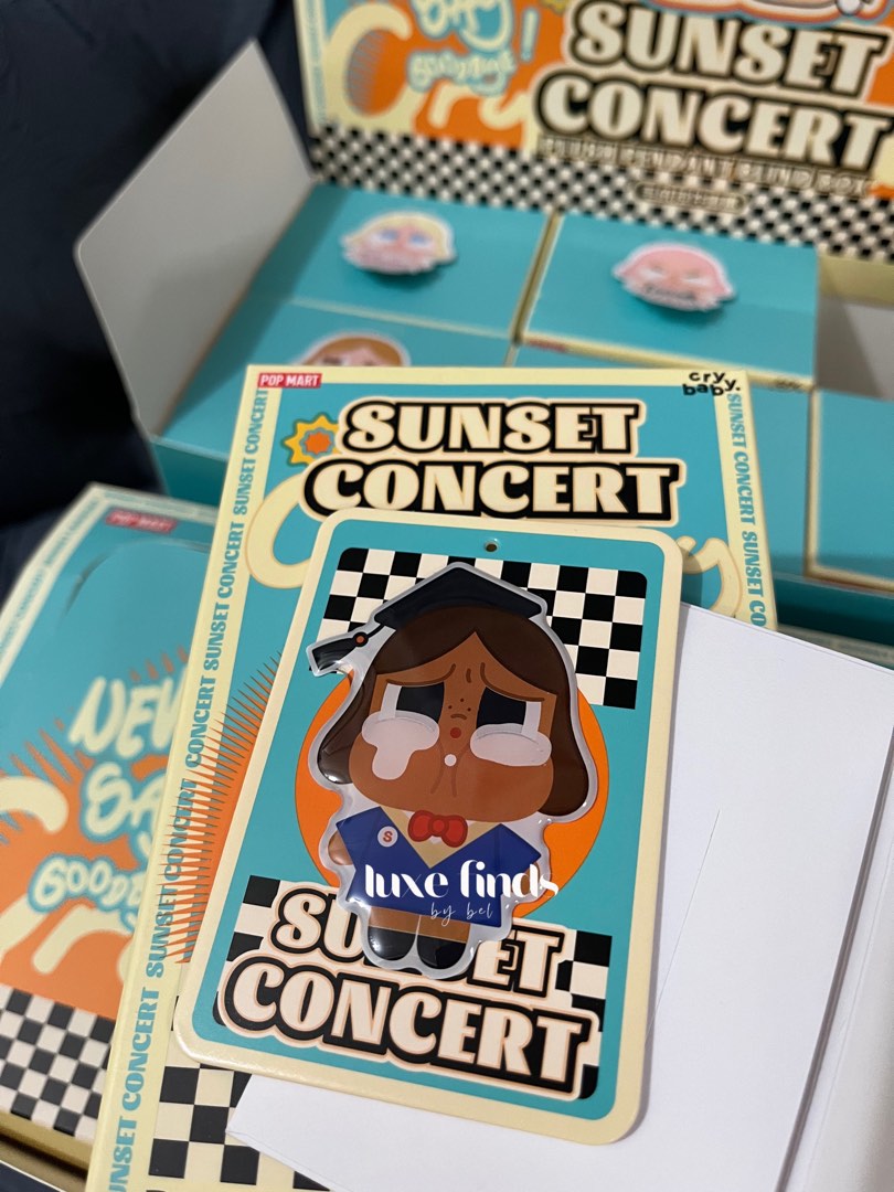 Crybaby Sunset Concert - Graduation Season (Secret), Hobbies & Toys ...