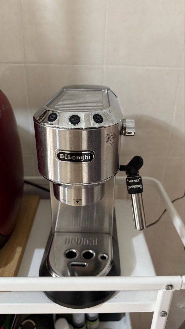 DeLonghi EC685M coffee machine, TV & Home Appliances, Kitchen ...
