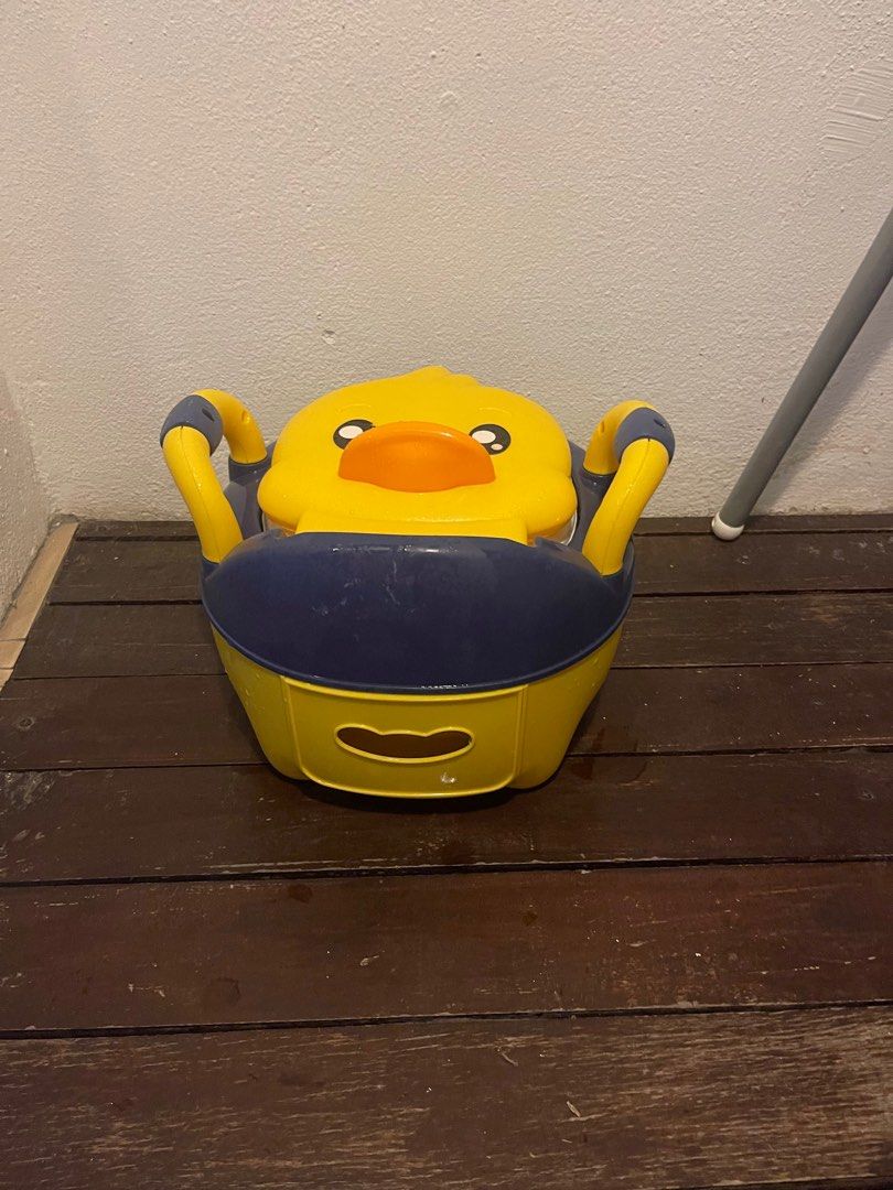 Duck toilet training, Babies & Kids, Bathing & Changing, Toilet ...