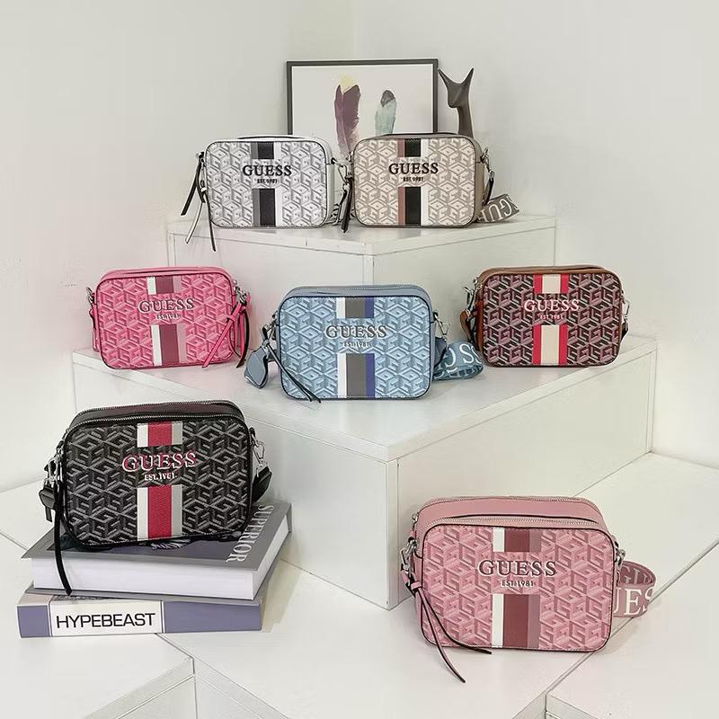 Handbeg, Women's Fashion, Bags & Wallets, Cross-body Bags on Carousell