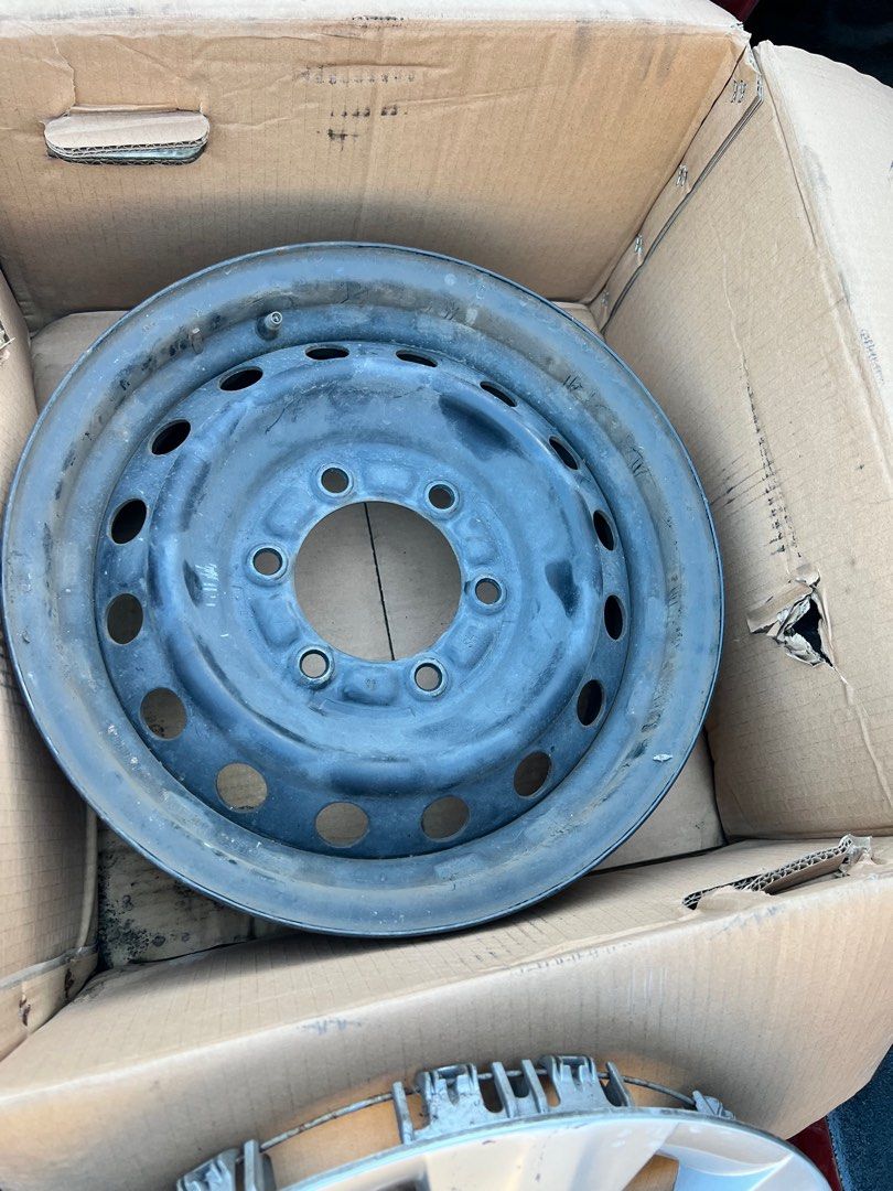 Hiace rims with hub cap set of four, Car Parts & Accessories, Mags and ...