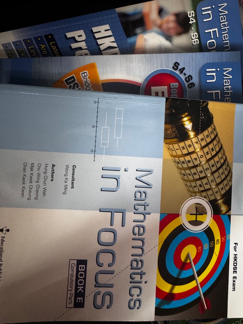 Mathematics in Focus Book E FULL SET, 興趣及遊戲, 書本 & 文具, 教科書 - Carousell