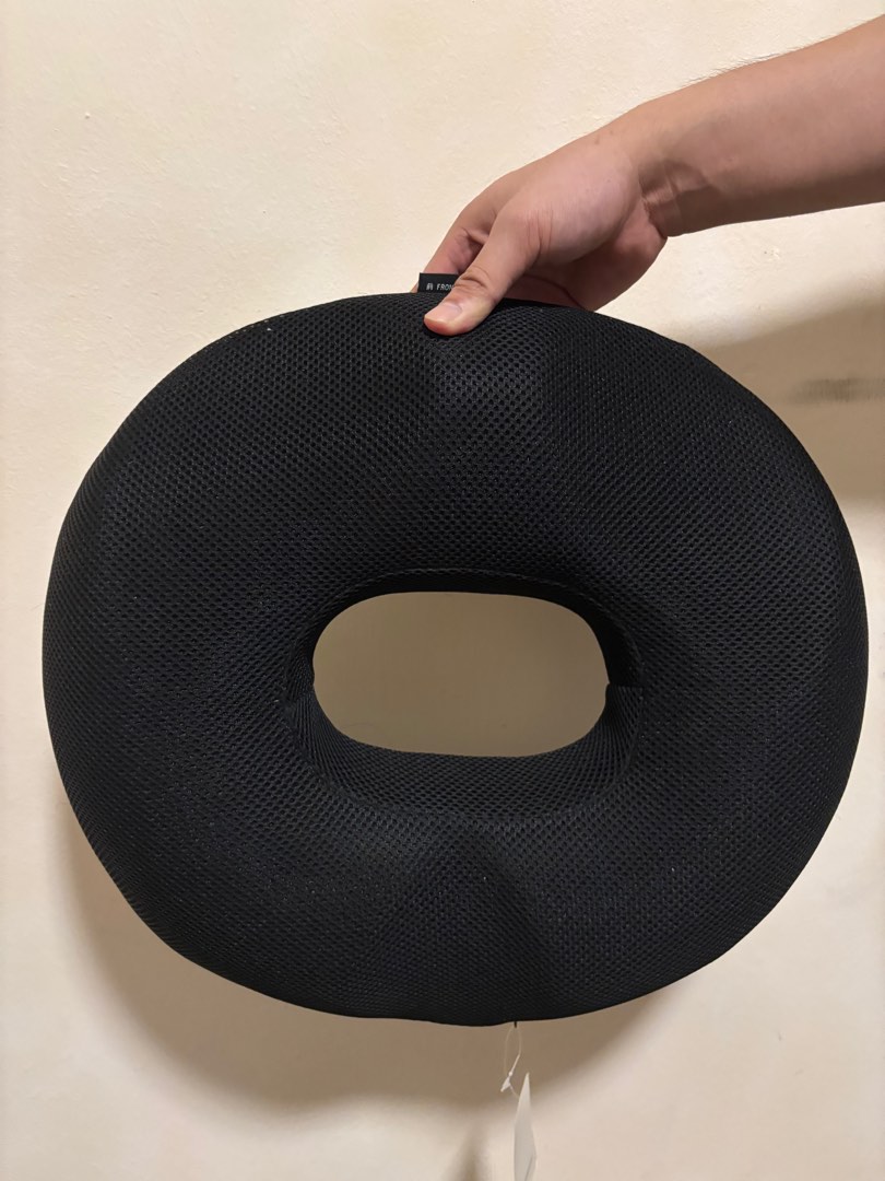 Mesh posture support cushion, Everything Else, Others on Carousell