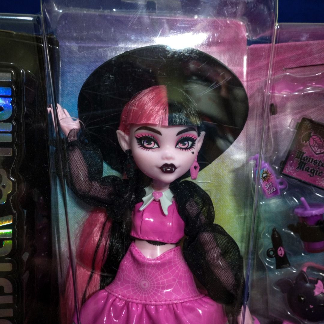 Monster High G3 Refreh Core Draculaura Doll, Hobbies & Toys, Toys & Games on Carousell