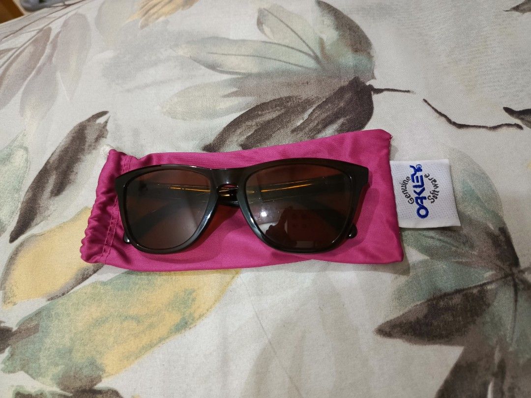 Oakley Frogskin (24 303) Polished Brown /Root Beer Made In USA, Men's ...