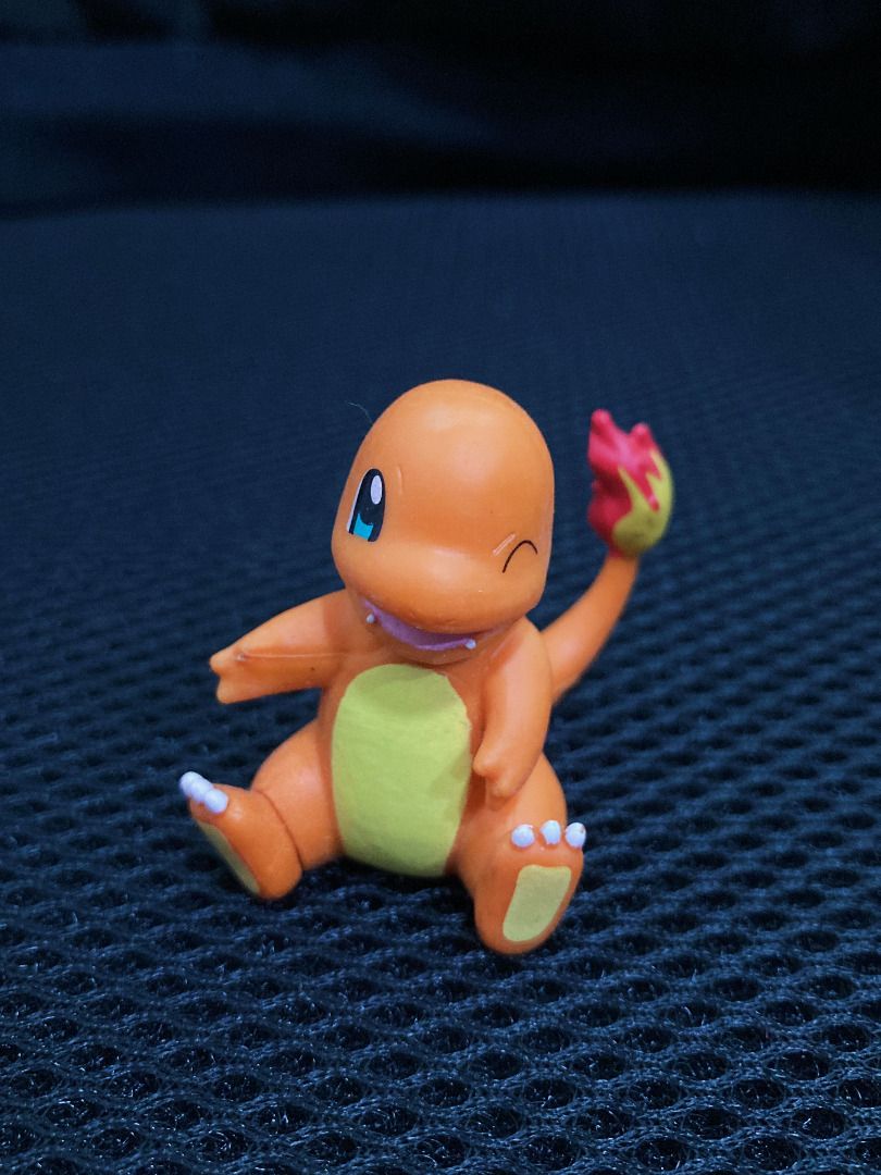 POKEMON CHARMANDER SQUISHY RUBBER CHARIZARD (NO WINGS) CHARIZARD (NO ...