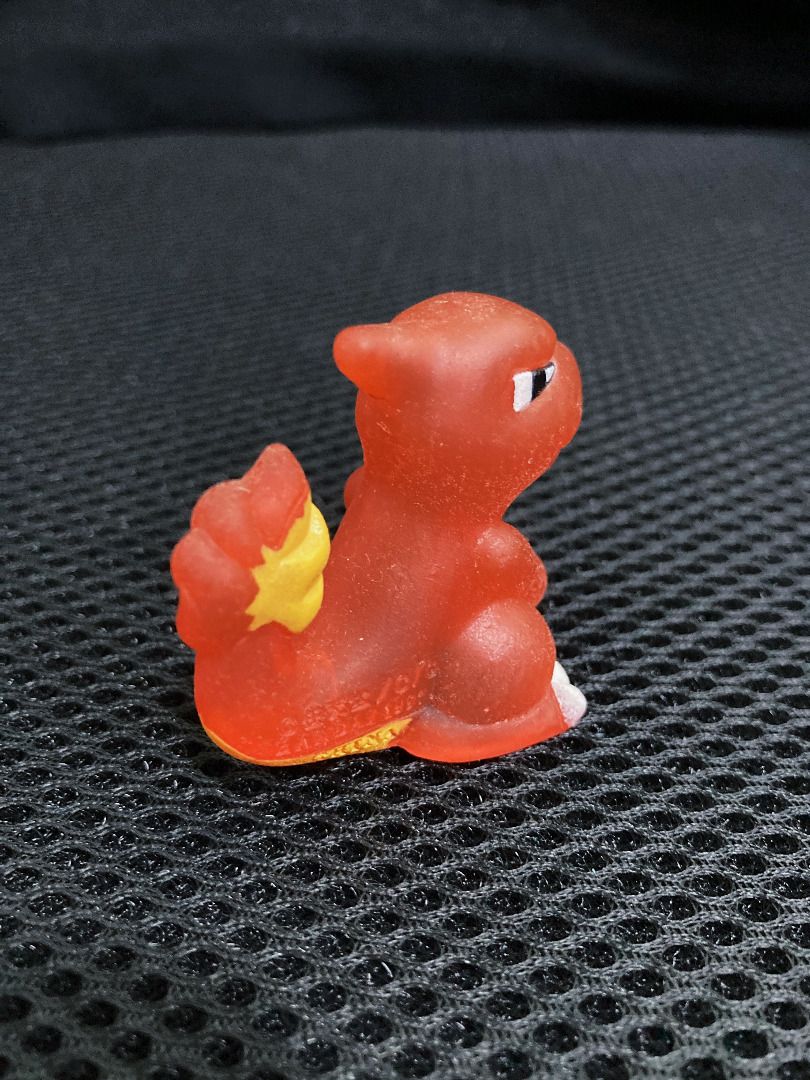 POKEMON CHARMELEON FINGER PUPPET CHARMANDER FINGER PUPPET CHARIZARD ...