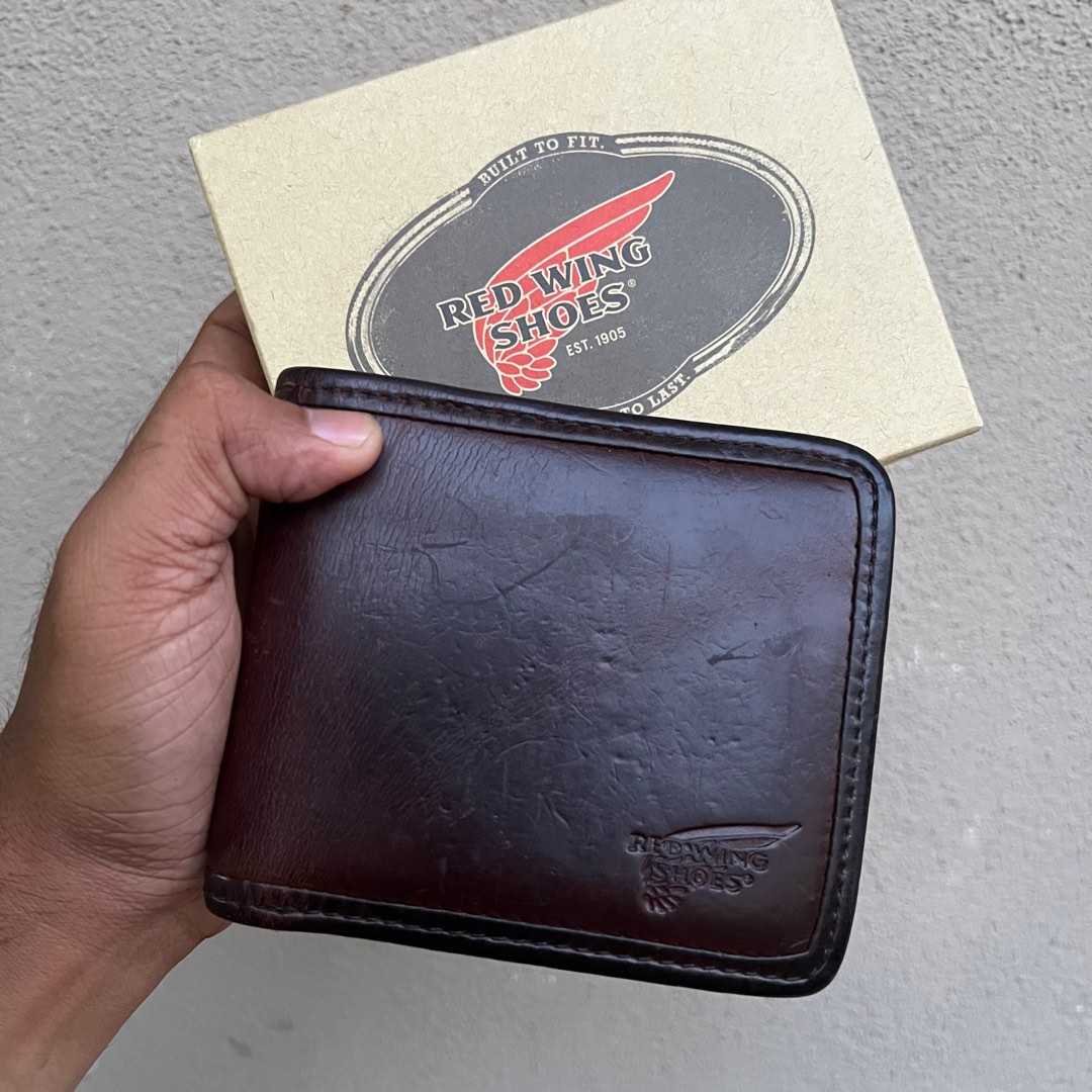 Red Wing Bifold Wallet, Men's Fashion, Watches & Accessories, Wallets ...