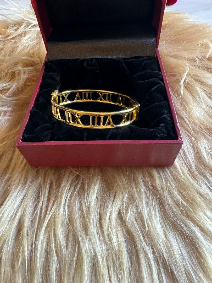 Bangle roman 916 store