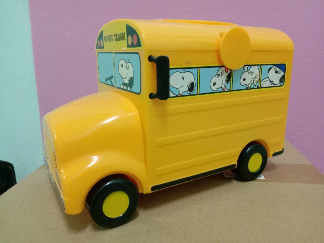 Snoopy bus container, Hobbies & Toys, Collectibles & Memorabilia, Fan ...