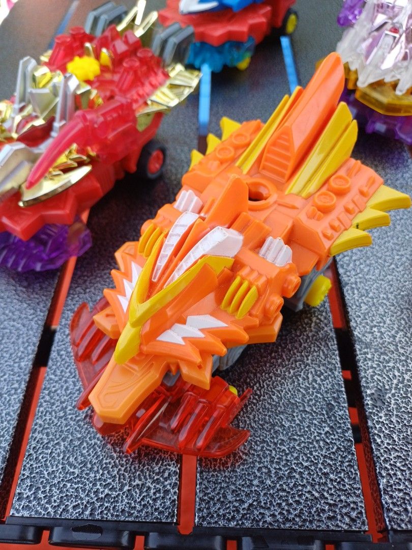TAKARA TOMY battle blade, Hobbies & Toys, Toys & Games on Carousell