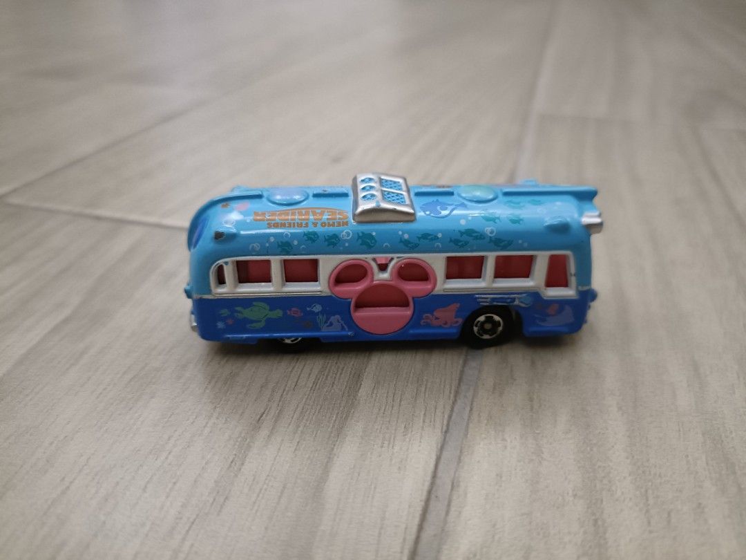Tomica Tokyo Disney Resort Finding Nemo Summer Themed Bus, Hobbies ...