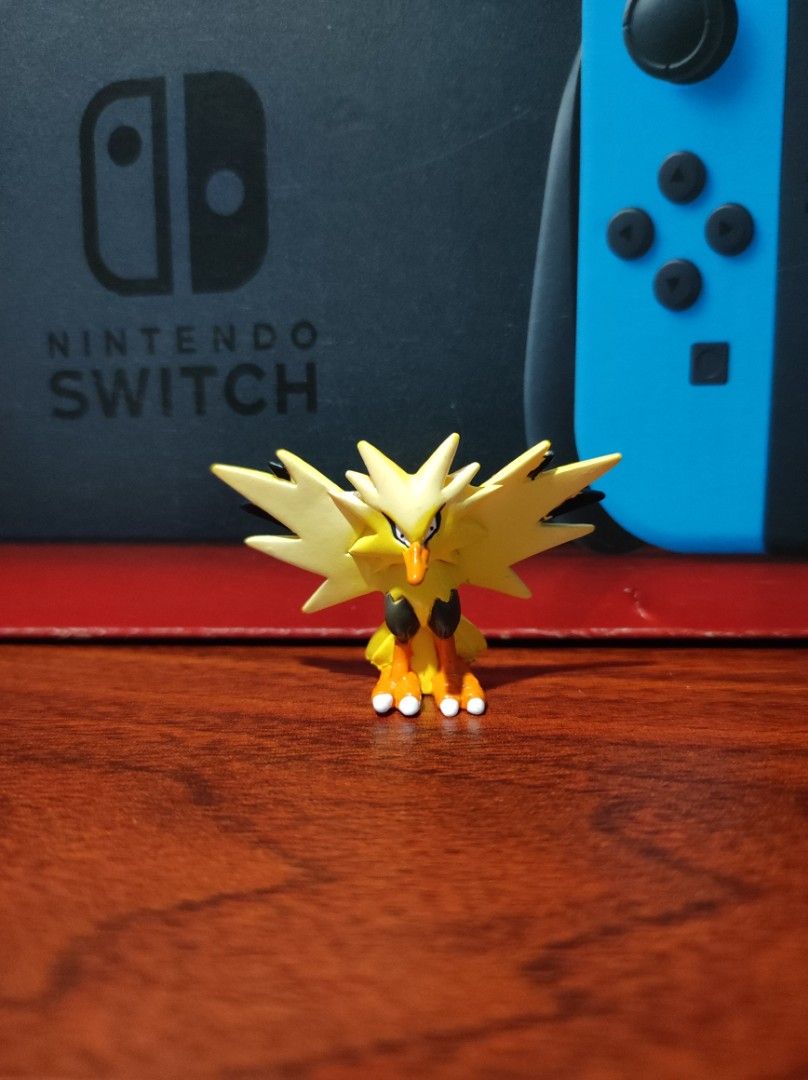 TOMY Pokemon Figure - Zapdos, Hobbies & Toys, Toys & Games on Carousell