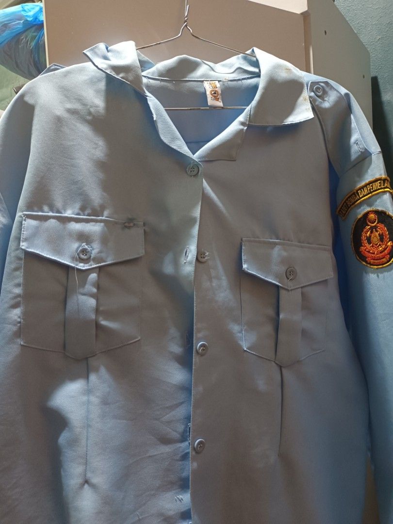 Uniform kadet bomba perempuan, Women's Fashion, Tops, Longsleeves on ...