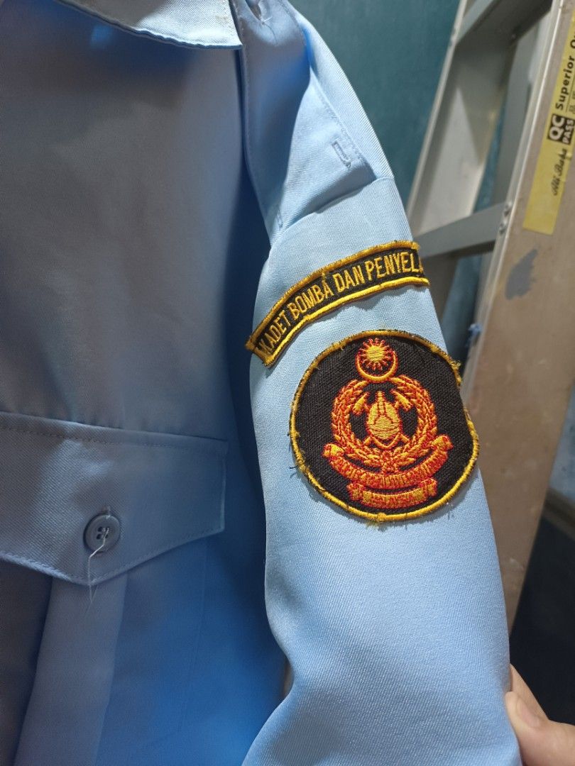Uniform kadet bomba perempuan, Women's Fashion, Tops, Longsleeves on ...