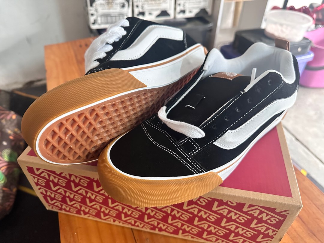 Vans Knu Skool gun bumper black, Men's Fashion, Footwear, Sneakers on ...