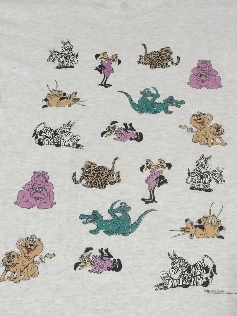 Vintage 90s Animals Mating Fashion Cartoon, Women's Fashion, Tops ...