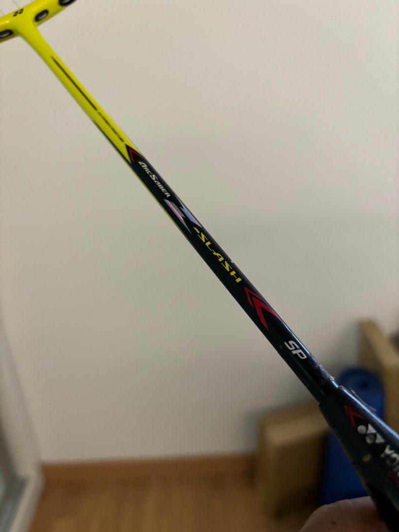 Yonex Arcsaber Z Slash (Like New), Sports Equipment, Sports & Games ...