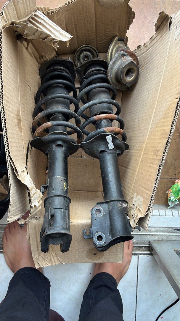 Absorber kelisa kenari, Auto Accessories on Carousell