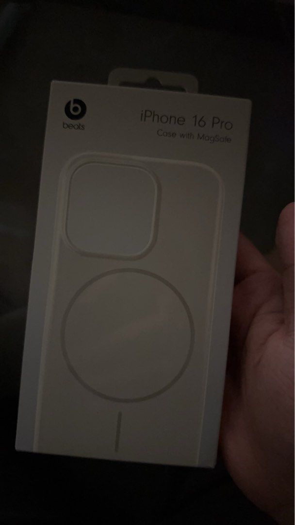 Beats iPhone 16 Pro Case with MagSafe - Summit Stone, Mobile Phones ...