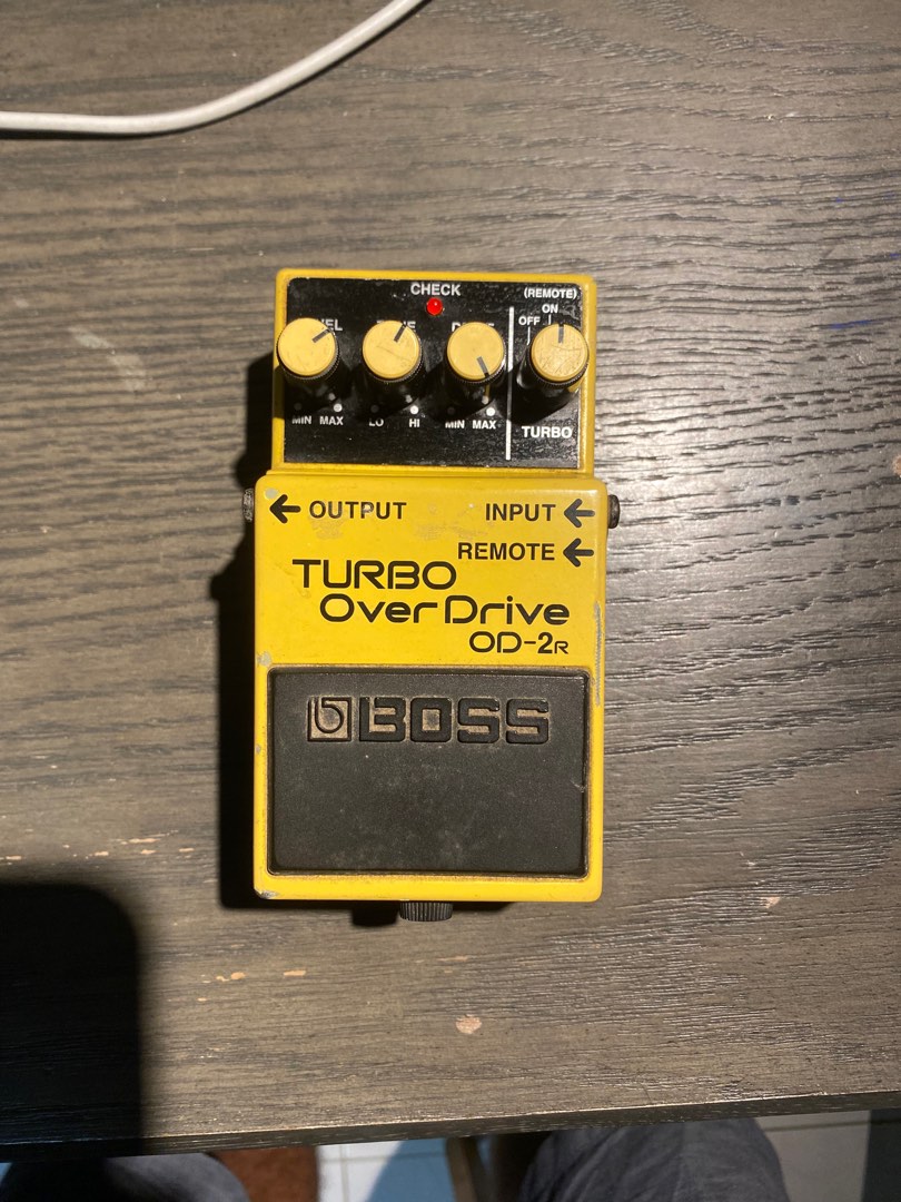Boss Turbo Overdrive OD-2r pedal, 興趣及遊戲, 音樂、樂器 & 配件, 樂器 - Carousell