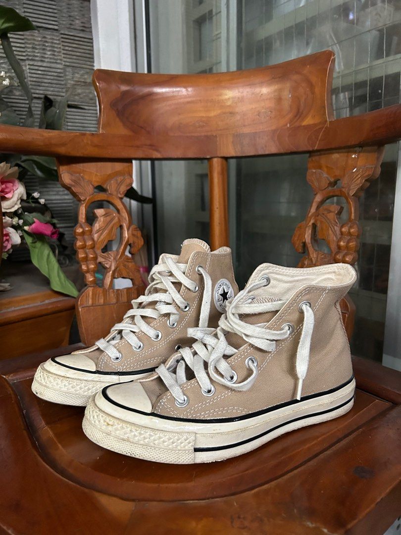 Converse Chuck 70 Hi Chucks, Women's Fashion, Footwear, Sneakers on Carousell