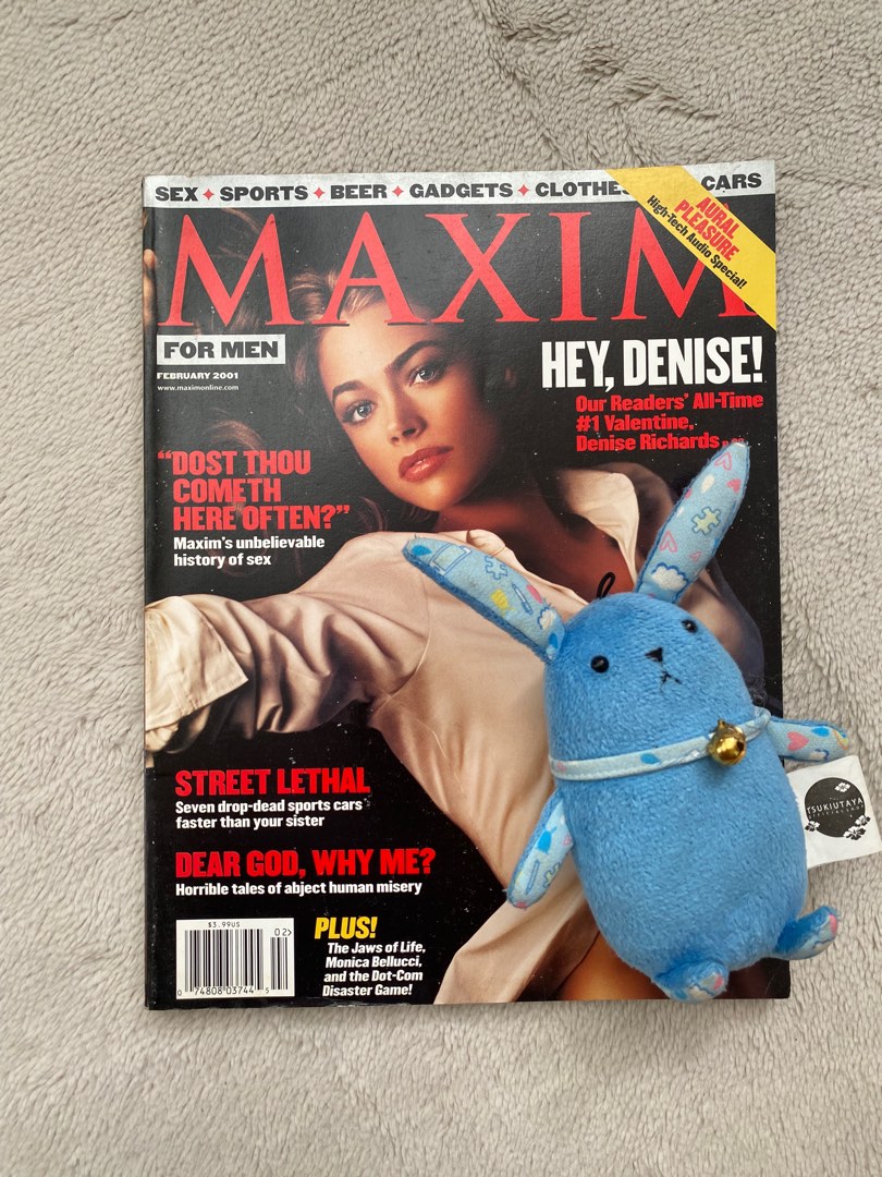 Denise Richards Cover Magazine, Hobbies & Toys, Books & Magazines, Magazines on Carousell