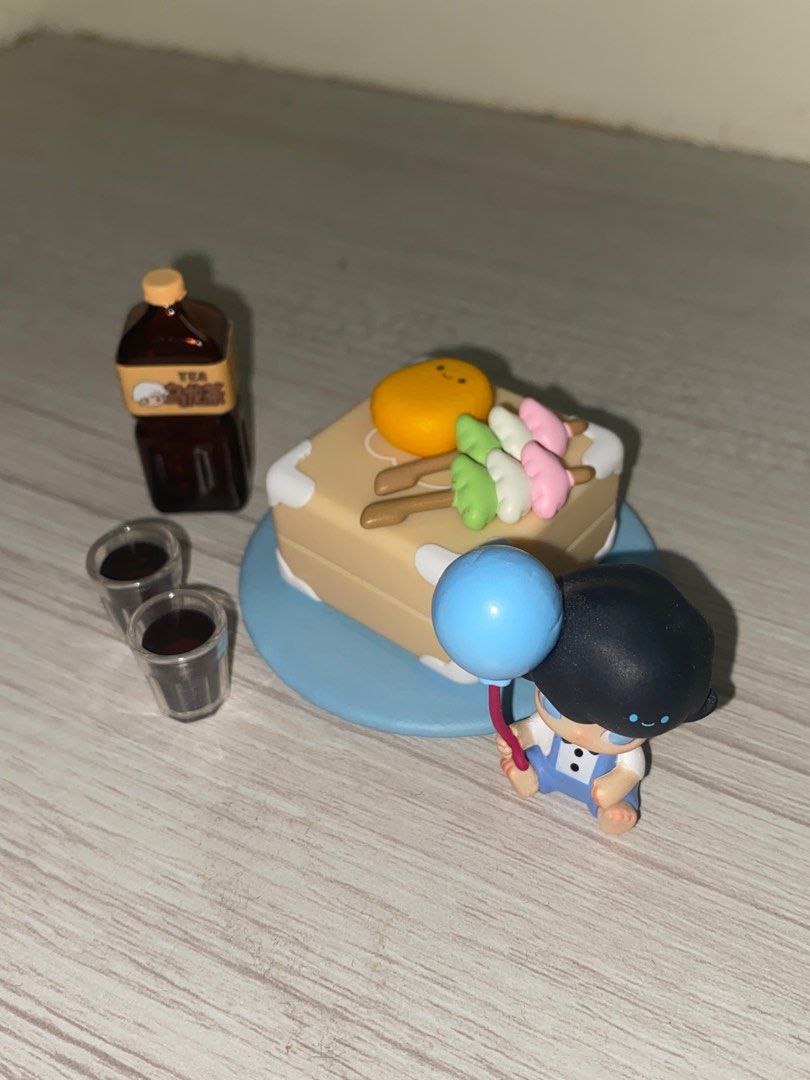 Dimoo “Go Out On An Outing” series: Tea and Snacks Time, Hobbies & Toys ...