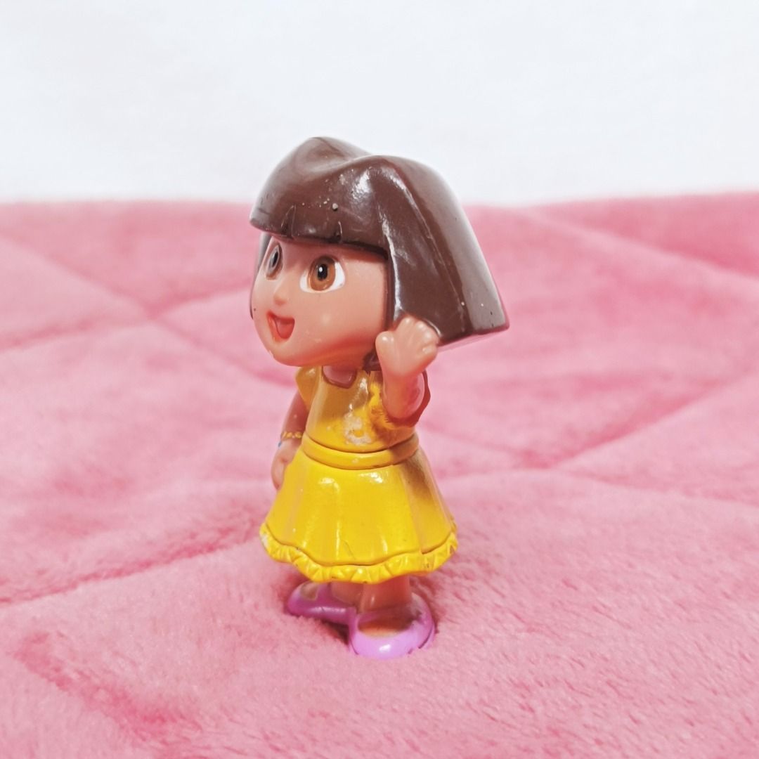 Dora The Explorer #1 - Mattel PVC Static Figure, Toys & Collectibles ...