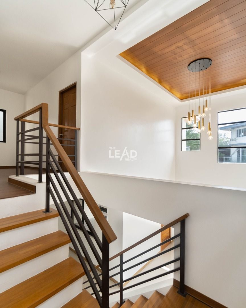 For Sale: Fully Finished Modern Contemporary 4 Bedroom House & Lot in ...