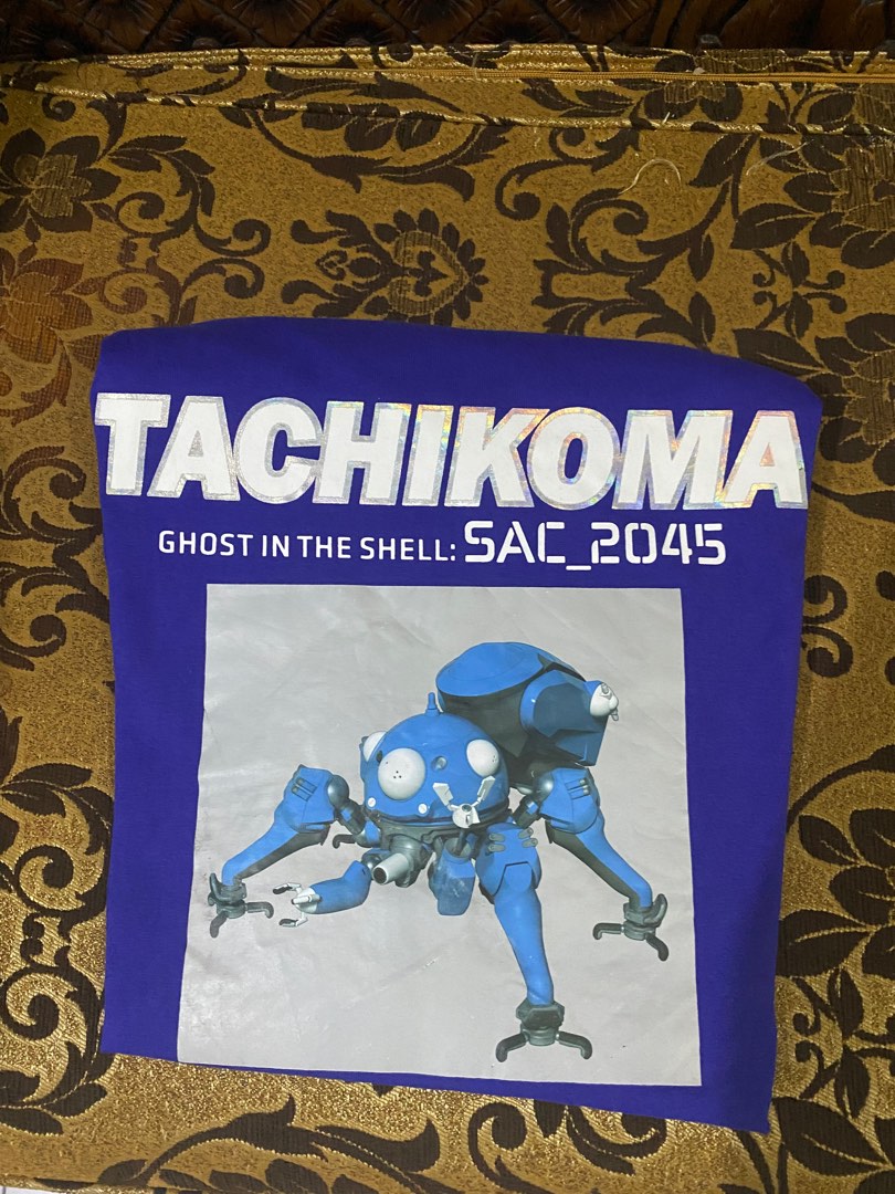 GU Ghost in the Shell Tachikoma, Fesyen Pria, Pakaian , Atasan di Carousell