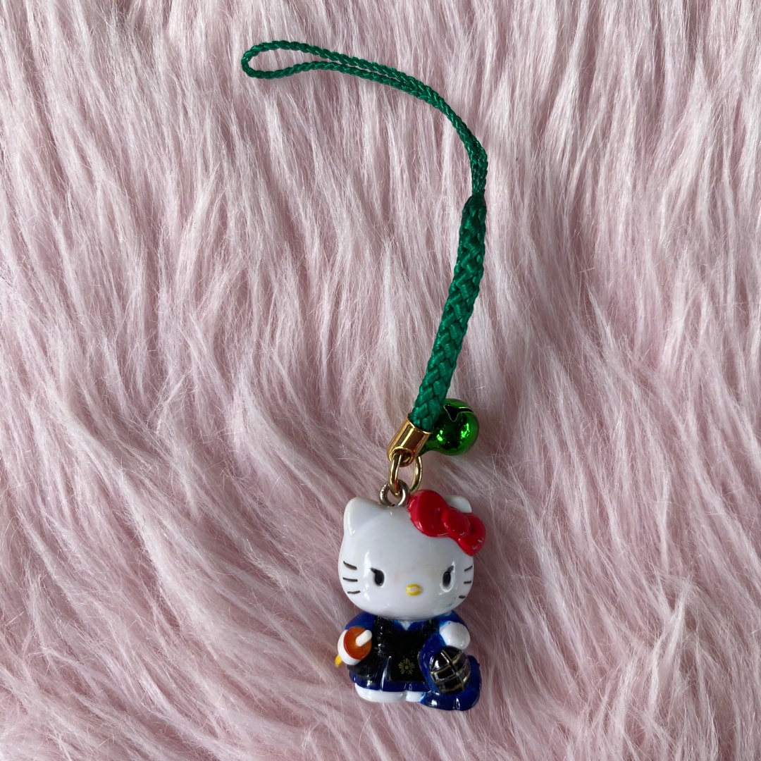 Hello Kitty Police Gotochi, Hobbies & Toys, Memorabilia & Collectibles ...