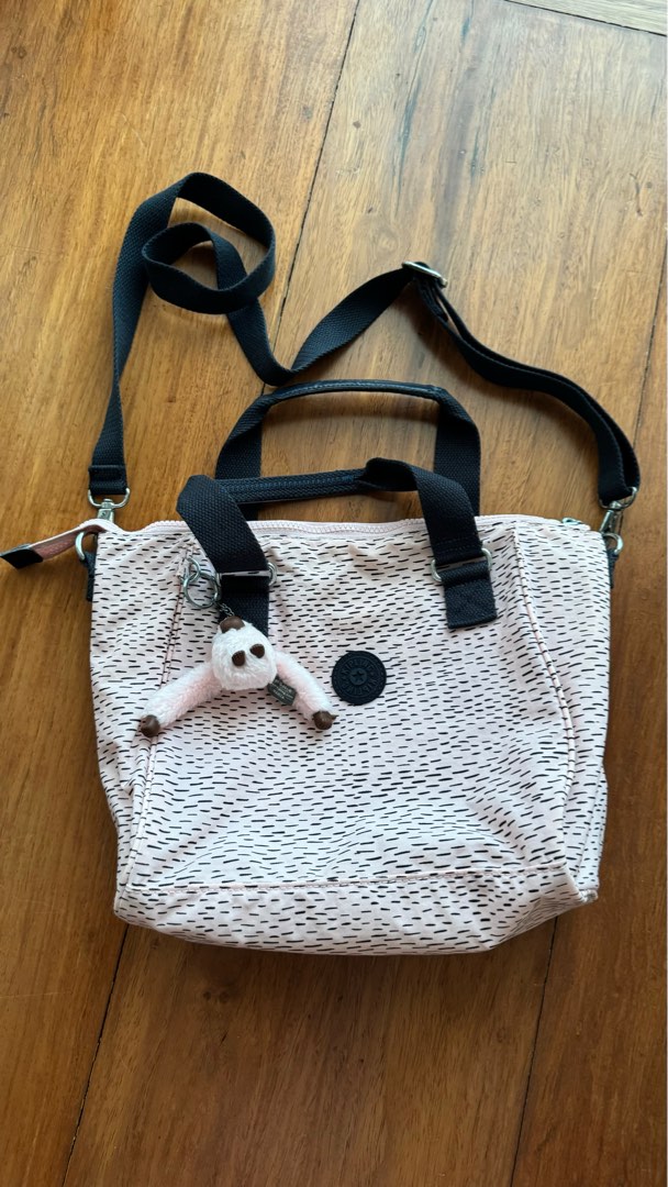Kipling Light Pink Sling Bag (Expandable), Women's Fashion, Bags ...