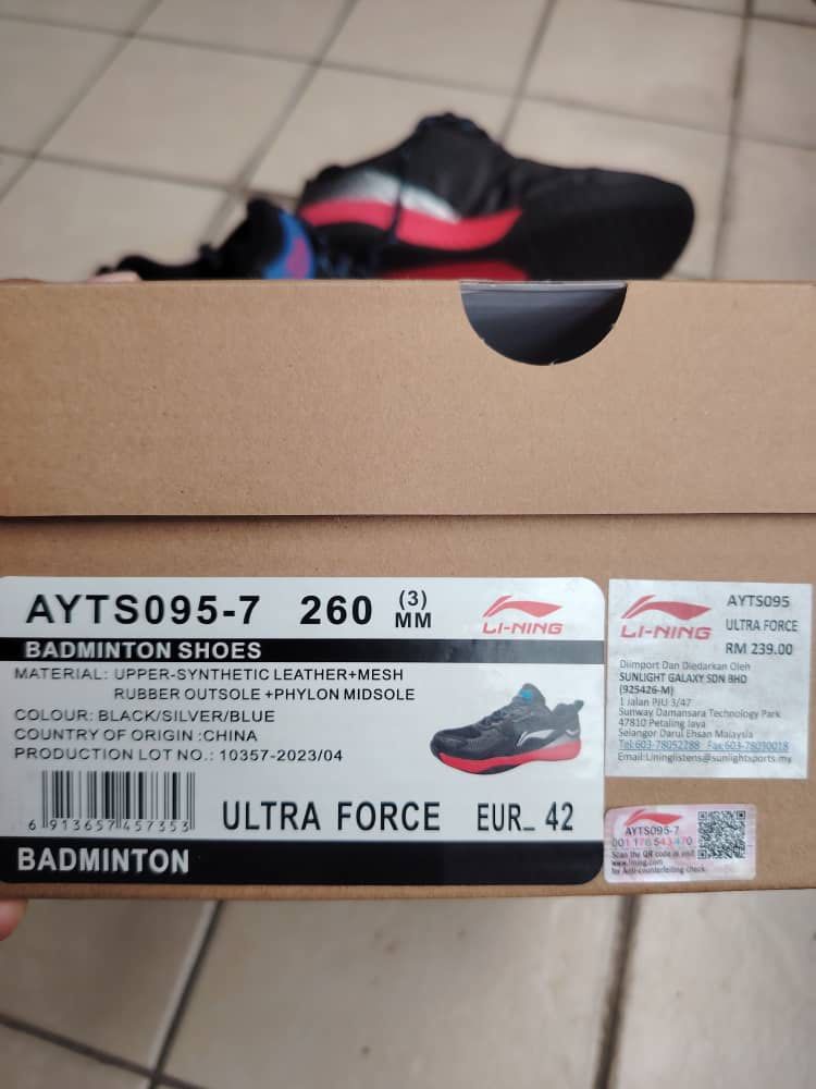 Li-Ning Ultra Force - Badminton Shoes Like New, Sports Equipment ...