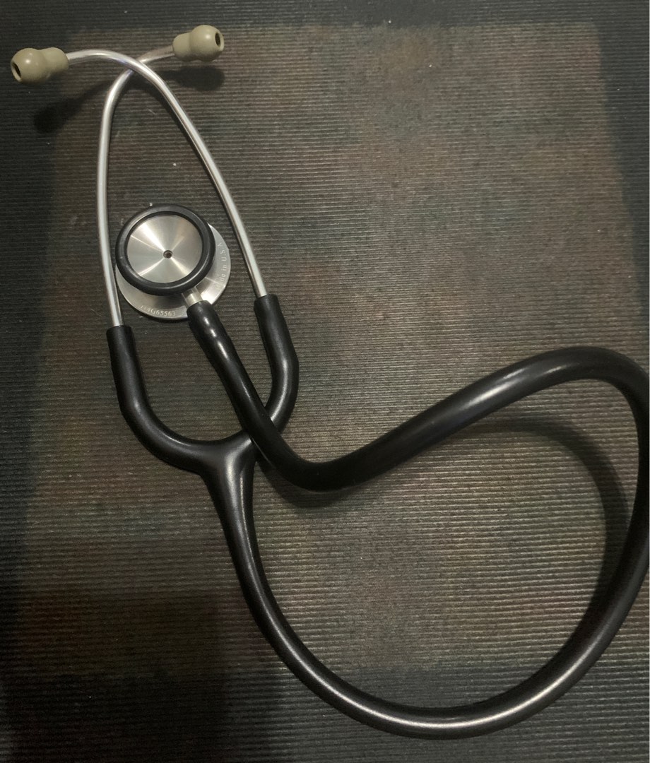 Littmann Classic II se, Everything Else, Others on Carousell