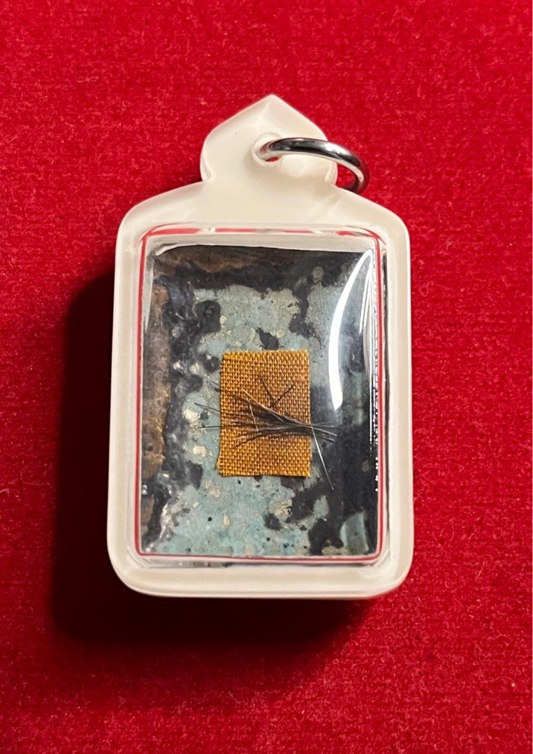 Lp Koon colour locket, Hobbies & Toys, Memorabilia & Collectibles ...