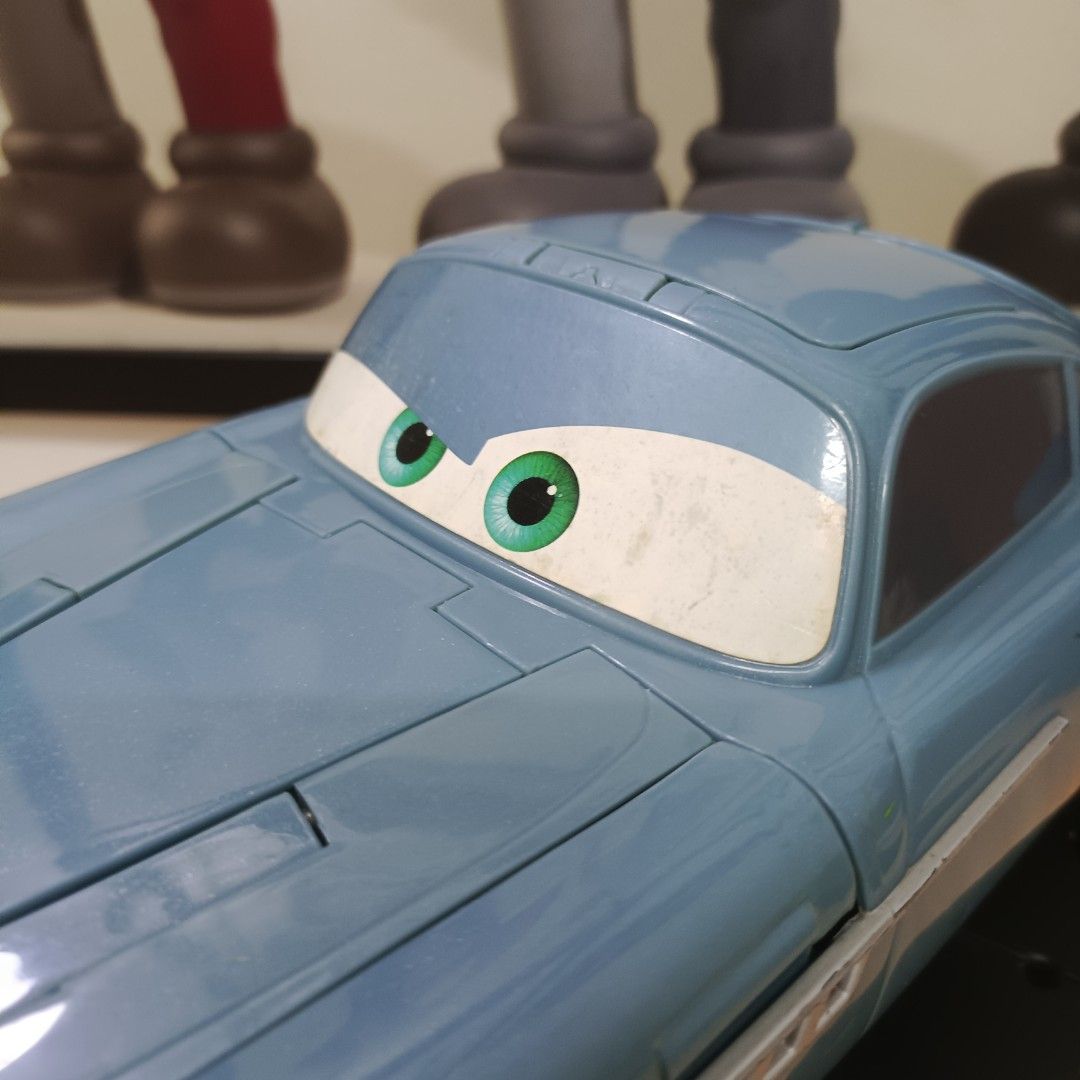 MATTEL DISNEY PIXAR CARS 2 SECRET SPY ATTACK SPIN MCMISSLE, Hobbies ...