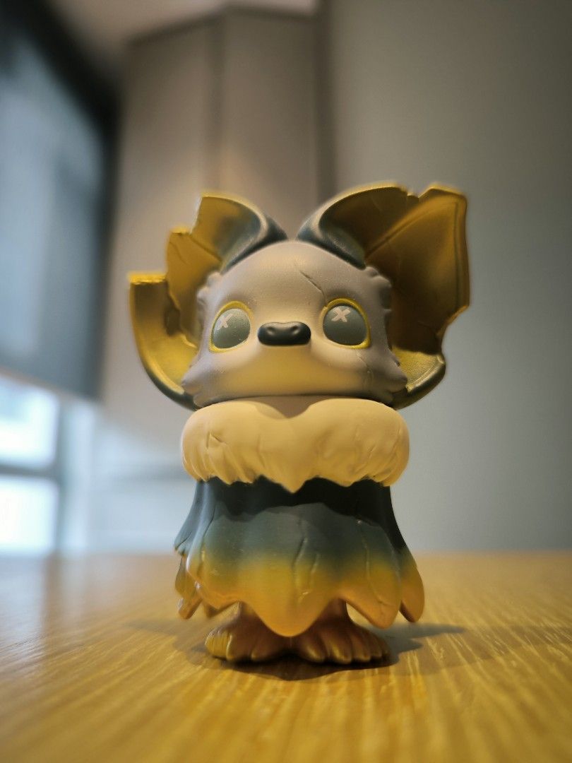 Popmart Yoki The Moment Series (Splintering Yoki), Hobbies & Toys, Toys ...