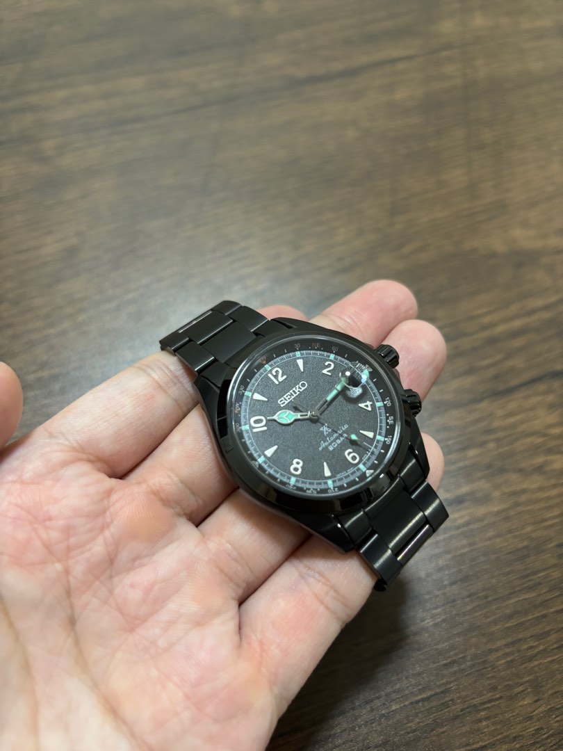 Seiko Night Vision - Alpinist, Men's Fashion, Watches & Accessories ...